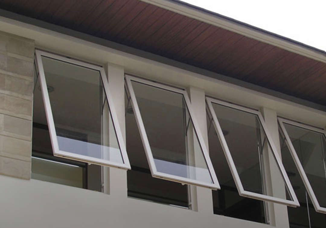 Ventana proyectante Top Elegant | Incerco